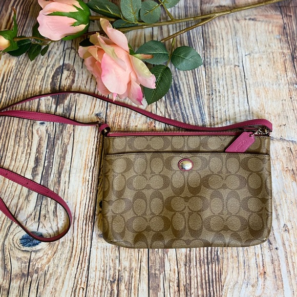 Coach | Bags | Coach Pink Crossbody | Poshmark